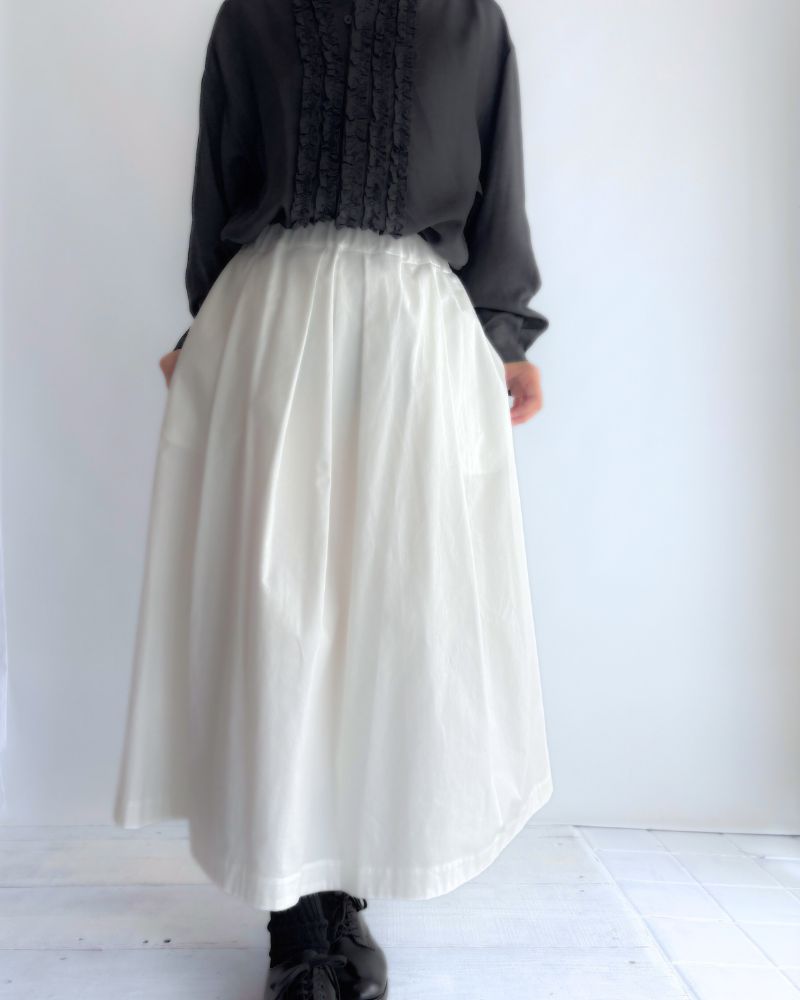 DOLLY-TWILL Tack Skirt in White – Soft Cotton Twill | nicholson ...